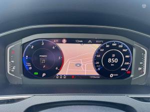 Grey Volkswagen Passat Alltrack 2022 in Vilnius, with an engine capacity of 2.00 L and mileage of 137 thousand km for 24200 €, photo 23 on AUTOMOTO.COM.LV