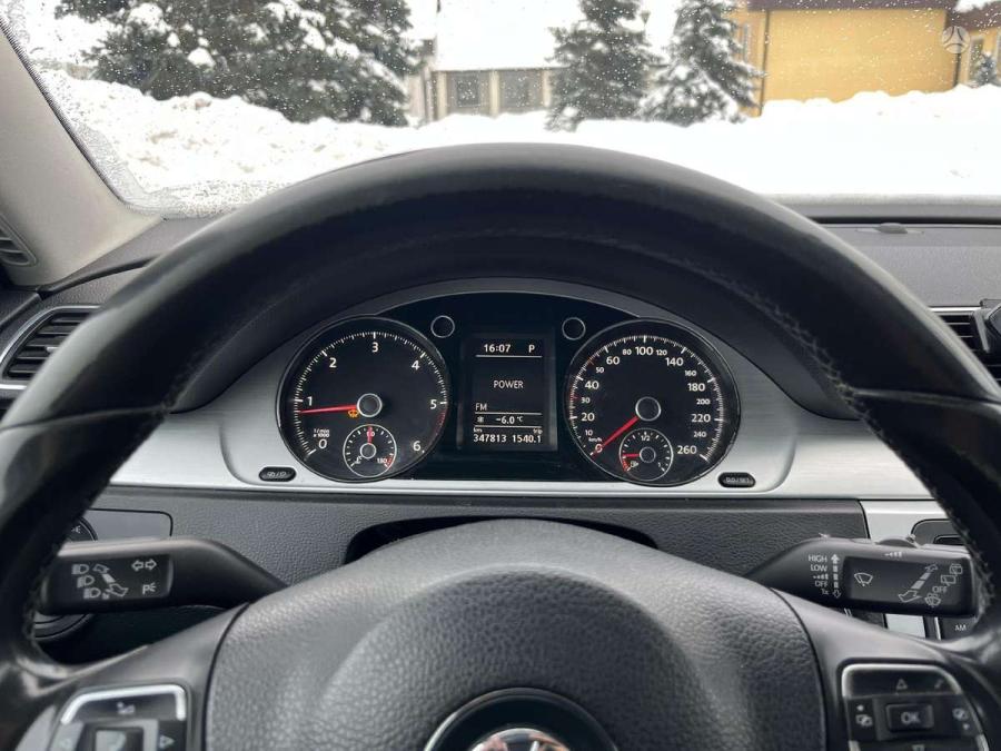 Sarkans Volkswagen Passat Alltrack 2013 Telšiai, ar dzinēja tilpumu 1.97 L un nobraukumu 340 tūkst. km par 6800 €, foto 11 vietnē AUTOMOTO.COM.LV