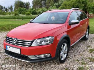 Red Volkswagen Passat Alltrack 2013 in Trakai, with an engine capacity of 2.00 L and mileage of 292 thousand km for 6590 €, photo  on AUTOMOTO.COM.LV