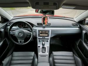 Sarkans Volkswagen Passat Alltrack 2013 Trakai, ar dzinēja tilpumu 2.00 L un nobraukumu 292 tūkst. km par 6590 €, foto 18 vietnē AUTOMOTO.COM.LV