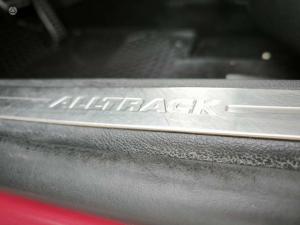 Sarkans Volkswagen Passat Alltrack 2013 Trakai, ar dzinēja tilpumu 2.00 L un nobraukumu 292 tūkst. km par 6590 €, foto 33 vietnē AUTOMOTO.COM.LV