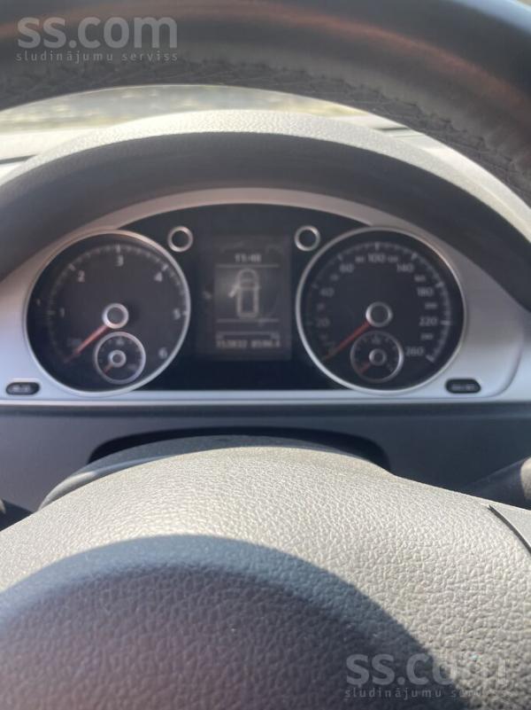 Red Volkswagen Passat Alltrack 2013 in Jurmala, with an engine capacity of 2.00 L and mileage of 154 thousand km for 8800 €, photo 6 on AUTOMOTO.COM.LV