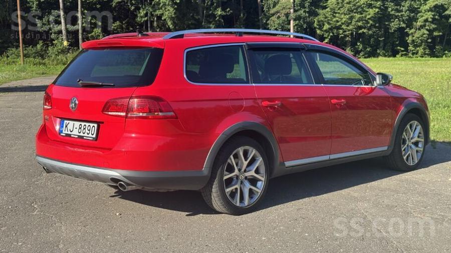Sarkans Volkswagen Passat Alltrack 2013 Jūrmala, ar dzinēja tilpumu 2.00 L un nobraukumu 154 tūkst. km par 8900 €, foto 4 vietnē AUTOMOTO.COM.LV