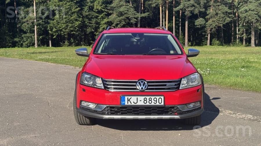 Sarkans Volkswagen Passat Alltrack 2013 Jūrmala, ar dzinēja tilpumu 2.00 L un nobraukumu 154 tūkst. km par 8900 €, foto 6 vietnē AUTOMOTO.COM.LV
