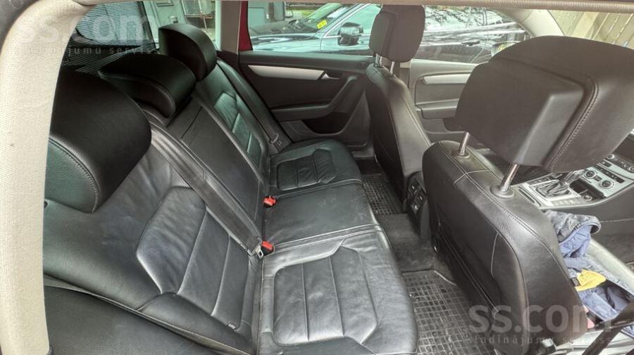 Sarkans Volkswagen Passat Alltrack 2013 Jūrmala, ar dzinēja tilpumu 2.00 L un nobraukumu 154 tūkst. km par 8900 €, foto 10 vietnē AUTOMOTO.COM.LV