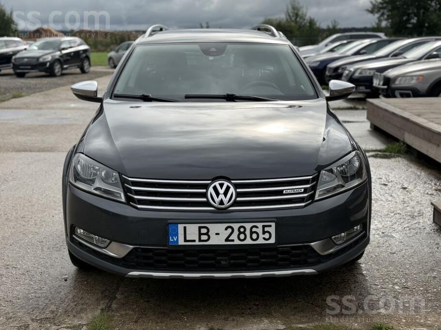 Volkswagen Passat Alltrack 2014 in Riga, with an engine capacity of 2.00 L and mileage of 241 thousand km for 7600 €, photo 3 on AUTOMOTO.COM.LV