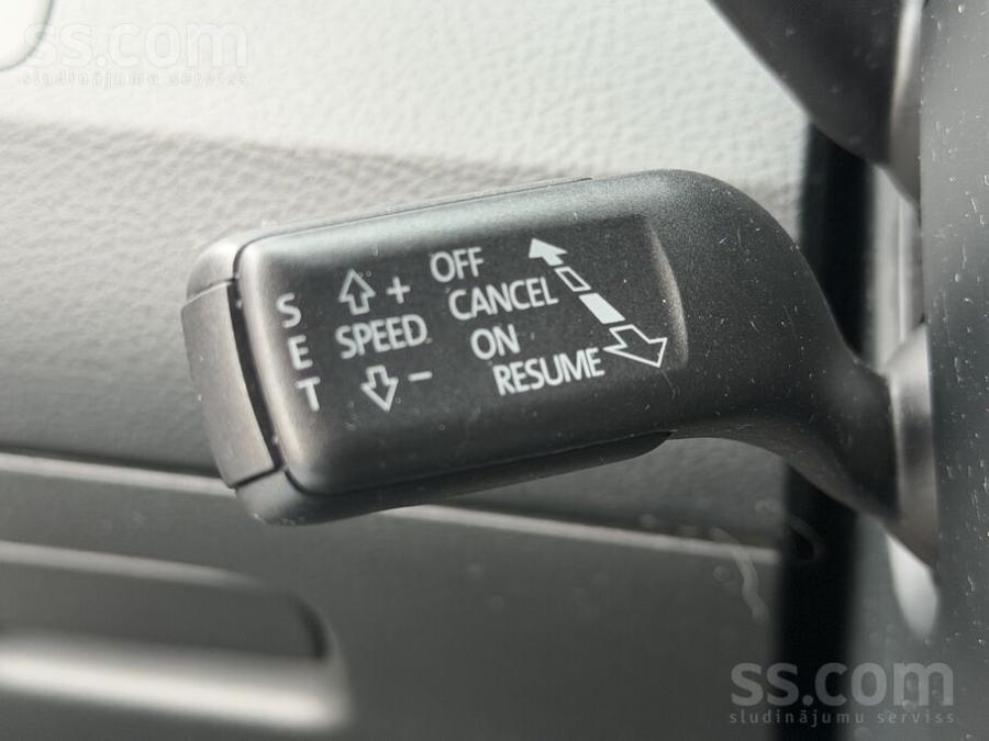 Volkswagen Passat Alltrack 2014 in Riga, with an engine capacity of 2.00 L and mileage of 241 thousand km for 7600 €, photo 7 on AUTOMOTO.COM.LV