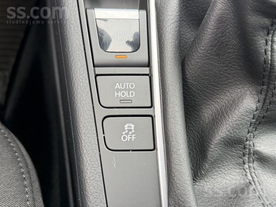 Volkswagen Passat Alltrack 2014 in Riga, with an engine capacity of 2.00 L and mileage of 241 thousand km for 7600 €, photo 13 on AUTOMOTO.COM.LV