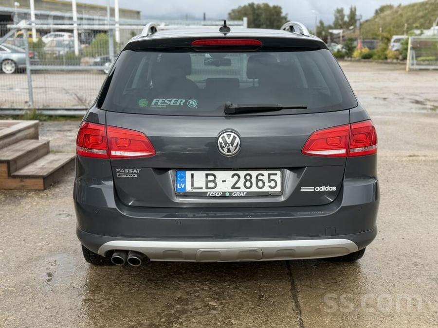 Volkswagen Passat Alltrack 2014 in Riga, with an engine capacity of 2.00 L and mileage of 241 thousand km for 7600 €, photo 23 on AUTOMOTO.COM.LV