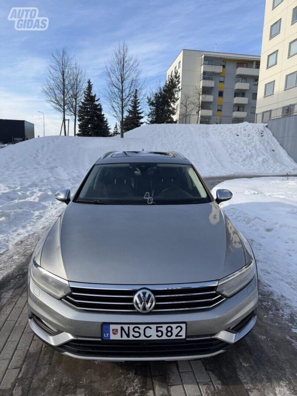 Volkswagen Passat Alltrack 2016 in Vilnius, with an engine capacity of 2.00 L and mileage of 160 thousand km for 10500 €, photo 3 on AUTOMOTO.COM.LV