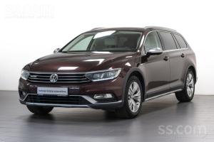 Violets Volkswagen Passat Alltrack 2016 Rīga, ar dzinēja tilpumu 2.00 L un nobraukumu 136 tūkst. km par 16500 €, foto  vietnē AUTOMOTO.COM.LV