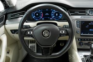 Violet Volkswagen Passat Alltrack 2016 in Riga, with an engine capacity of 2.00 L and mileage of 136 thousand km for 16500 €, photo 17 on AUTOMOTO.COM.LV