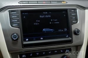 Violet Volkswagen Passat Alltrack 2016 in Riga, with an engine capacity of 2.00 L and mileage of 136 thousand km for 16500 €, photo 19 on AUTOMOTO.COM.LV