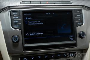 Violet Volkswagen Passat Alltrack 2016 in Riga, with an engine capacity of 2.00 L and mileage of 136 thousand km for 16500 €, photo 27 on AUTOMOTO.COM.LV