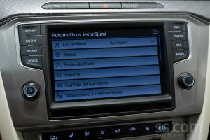 Violet Volkswagen Passat Alltrack 2016 in Riga, with an engine capacity of 2.00 L and mileage of 136 thousand km for 16500 €, photo 32 on AUTOMOTO.COM.LV