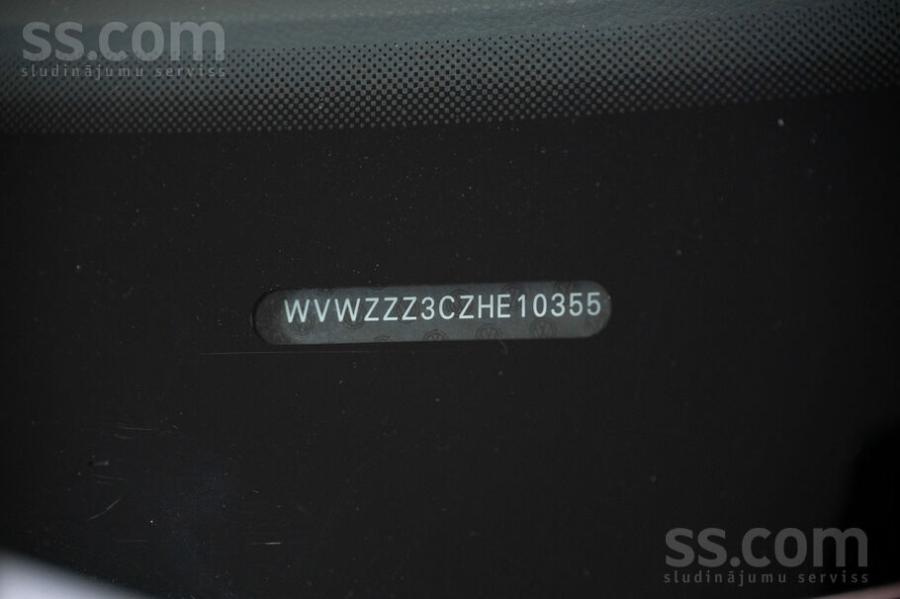 Violet Volkswagen Passat Alltrack 2016 in Riga, with an engine capacity of 2.00 L and mileage of 136 thousand km for 16500 €, photo 35 on AUTOMOTO.COM.LV