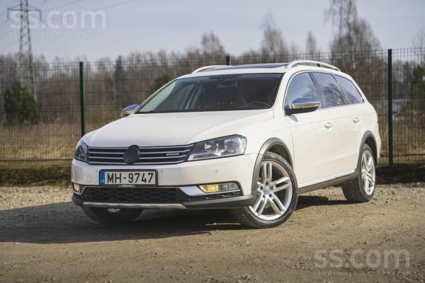Balts Volkswagen Passat Alltrack 2012 Rīga, ar dzinēja tilpumu 2.00 L un nobraukumu 269 tūkst. km par 7890 €, foto 1 vietnē AUTOMOTO.COM.LV