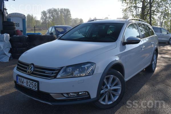 Balts Volkswagen Passat Alltrack 2012 Kuldīga, ar dzinēja tilpumu 2.00 L un nobraukumu 0 tūkst. km par 6990 €, foto 1 vietnē AUTOMOTO.COM.LV
