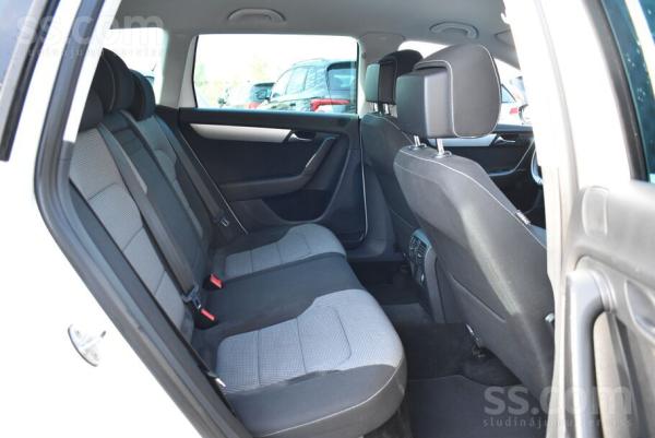 Balts Volkswagen Passat Alltrack 2012 Kuldīga, ar dzinēja tilpumu 2.00 L un nobraukumu 0 tūkst. km par 6990 €, foto 6 vietnē AUTOMOTO.COM.LV