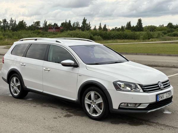 White Volkswagen Passat Alltrack 2013 in Telschi, with an engine capacity of 1.97 L and mileage of 289 thousand km for 7450 €, photo 3 on AUTOMOTO.COM.LV