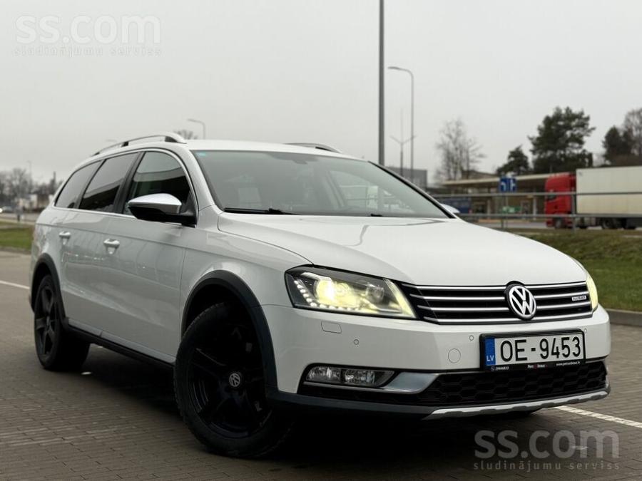 Balts Volkswagen Passat Alltrack 2014 Rēzekne, ar dzinēja tilpumu 2.00 L un nobraukumu 218 tūkst. km par 8490 €, foto 3 vietnē AUTOMOTO.COM.LV