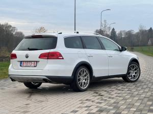 Balts Volkswagen Passat Alltrack 2014 Rīga, ar dzinēja tilpumu 2.00 L un nobraukumu 325 tūkst. km par 8790 €, foto 14 vietnē AUTOMOTO.COM.LV