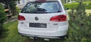 White Volkswagen Passat Alltrack 2014 in Ukmerge, with an engine capacity of 2.00 L and mileage of 262 thousand km for 8100 €, photo 11 on AUTOMOTO.COM.LV