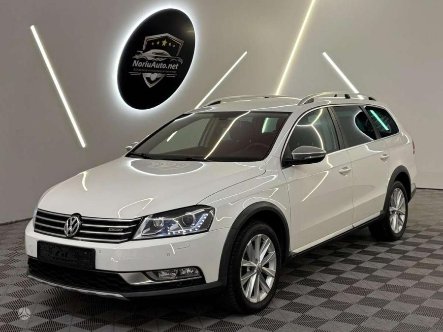 White Volkswagen Passat Alltrack 2014 in Marijampole, with an engine capacity of 1.97 L and mileage of 263 thousand km for 7450 €, photo 15 on AUTOMOTO.COM.LV