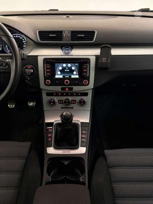 White Volkswagen Passat Alltrack 2014 in Marijampole, with an engine capacity of 1.97 L and mileage of 263 thousand km for 7450 €, photo 17 on AUTOMOTO.COM.LV