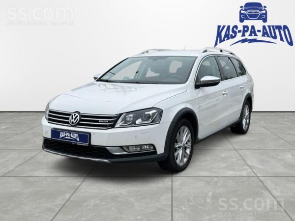 Volkswagen Passat Alltrack 2014 in Riga on AUTOMOTO.COM.LV White Volkswagen Passat Alltrack 2014 in Riga, with an engine capacity of 2.00 L and mileage of 234 thousand km for 7000 €, photo 1 on AUTOMOTO.COM.LV