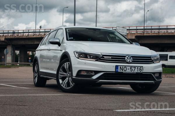 White Volkswagen Passat Alltrack 2015 in Riga, with an engine capacity of 2.00 L and mileage of 0 thousand km for 8900 €, photo 3 on AUTOMOTO.COM.LV