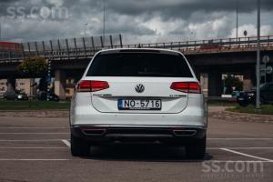 Balts Volkswagen Passat Alltrack 2015 Rīga, ar dzinēja tilpumu 2.00 L un nobraukumu 0 tūkst. km par 8900 €, foto 5 vietnē AUTOMOTO.COM.LV