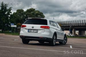 Balts Volkswagen Passat Alltrack 2015 Rīga, ar dzinēja tilpumu 2.00 L un nobraukumu 0 tūkst. km par 8900 €, foto 7 vietnē AUTOMOTO.COM.LV