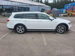 White Volkswagen Passat Alltrack 2016 in Riga, with an engine capacity of 2.00 L and mileage of 0 thousand km for 14495 €, photo 7 on AUTOMOTO.COM.LV