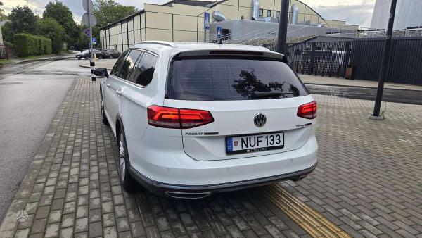 Balts Volkswagen Passat Alltrack 2016 Kauņa, ar dzinēja tilpumu 1.97 L un nobraukumu 277 tūkst. km par 12300 €, foto 6 vietnē AUTOMOTO.COM.LV