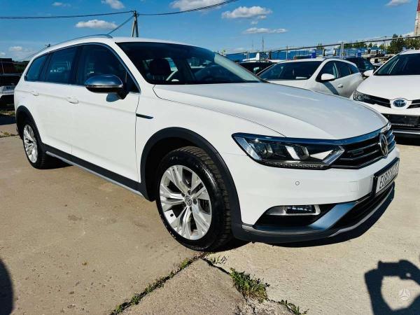 Balts Volkswagen Passat Alltrack 2016 Kauņa, ar dzinēja tilpumu 2.00 L un nobraukumu 322 tūkst. km par 10500 €, foto 2 vietnē AUTOMOTO.COM.LV
