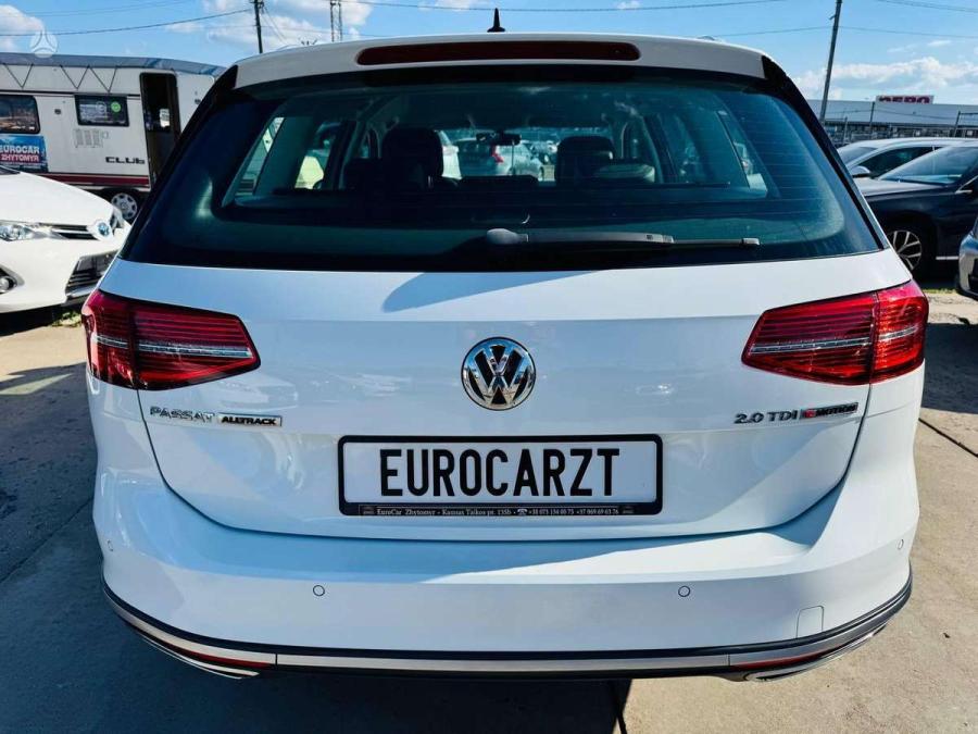 Balts Volkswagen Passat Alltrack 2016 Kauņa, ar dzinēja tilpumu 2.00 L un nobraukumu 322 tūkst. km par 10500 €, foto 5 vietnē AUTOMOTO.COM.LV