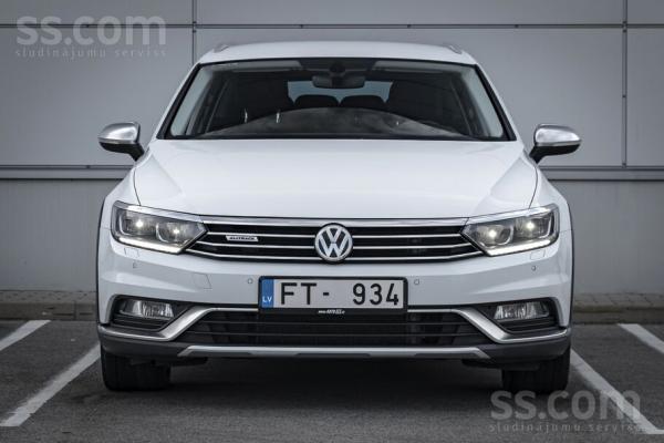 Balts Volkswagen Passat Alltrack 2016 Rīga, ar dzinēja tilpumu 2.00 L un nobraukumu 292 tūkst. km par 11990 €, foto 2 vietnē AUTOMOTO.COM.LV