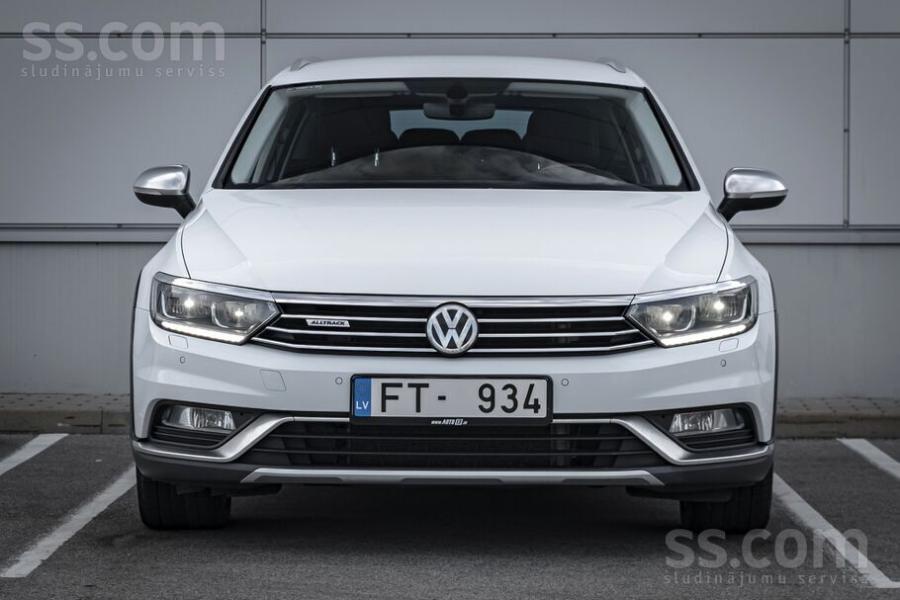 Balts Volkswagen Passat Alltrack 2016 Rīga, ar dzinēja tilpumu 2.00 L un nobraukumu 292 tūkst. km par 11990 €, foto 3 vietnē AUTOMOTO.COM.LV