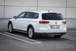 Balts Volkswagen Passat Alltrack 2016 Rīga, ar dzinēja tilpumu 2.00 L un nobraukumu 292 tūkst. km par 11990 €, foto 7 vietnē AUTOMOTO.COM.LV