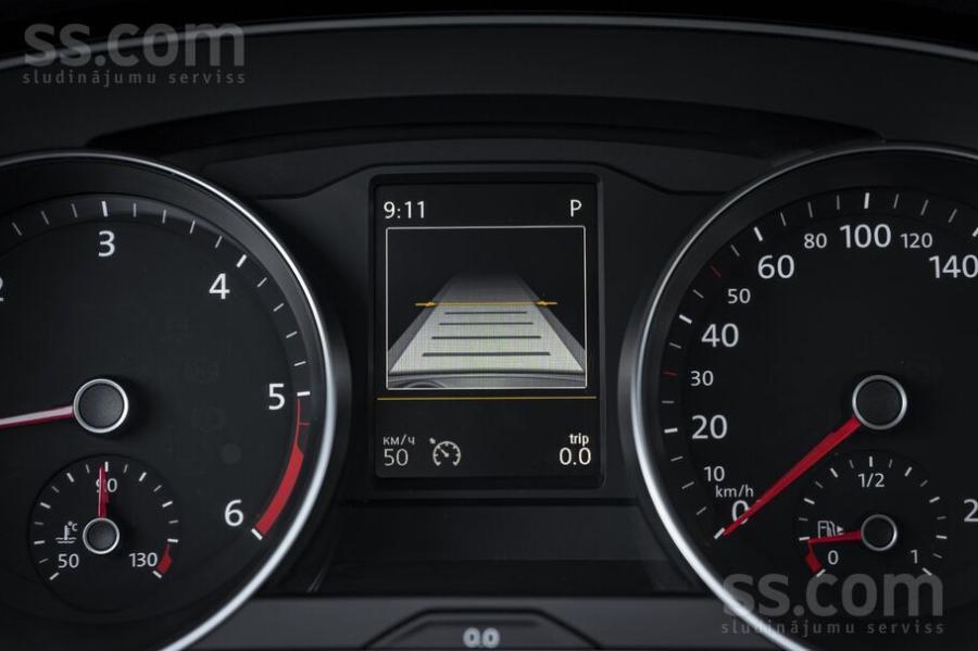 Balts Volkswagen Passat Alltrack 2016 Rīga, ar dzinēja tilpumu 2.00 L un nobraukumu 292 tūkst. km par 11990 €, foto 17 vietnē AUTOMOTO.COM.LV