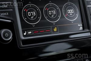 Balts Volkswagen Passat Alltrack 2016 Rīga, ar dzinēja tilpumu 2.00 L un nobraukumu 292 tūkst. km par 11990 €, foto 28 vietnē AUTOMOTO.COM.LV