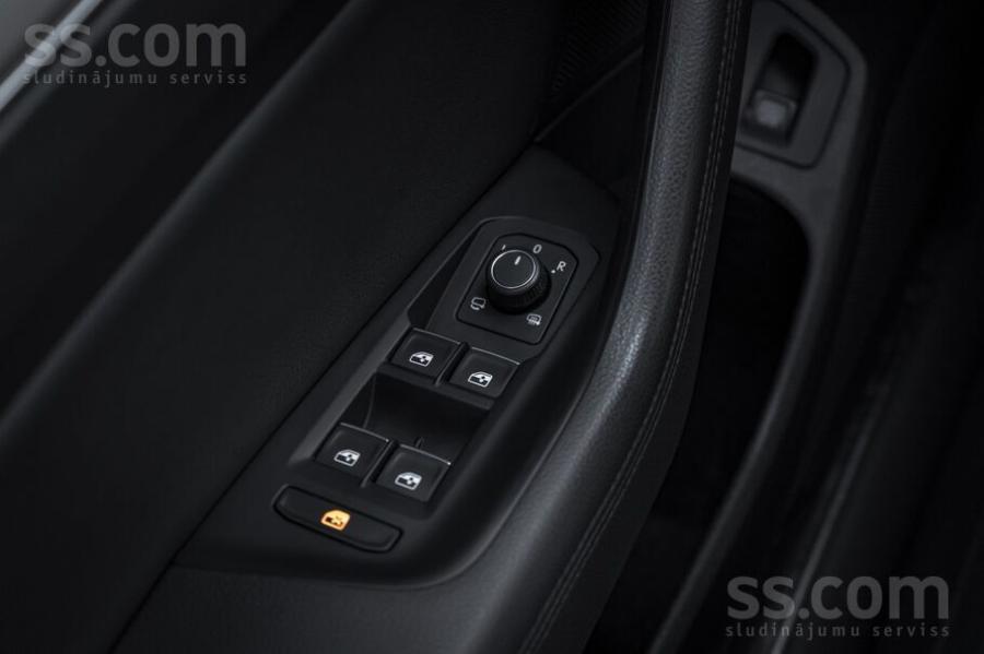 Balts Volkswagen Passat Alltrack 2016 Rīga, ar dzinēja tilpumu 2.00 L un nobraukumu 292 tūkst. km par 11990 €, foto 29 vietnē AUTOMOTO.COM.LV