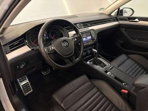 Balts Volkswagen Passat Alltrack 2016 Marijampole, ar dzinēja tilpumu 1.97 L un nobraukumu 254 tūkst. km par 12999 €, foto 3 vietnē AUTOMOTO.COM.LV