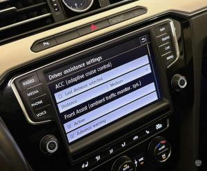 Balts Volkswagen Passat Alltrack 2016 Marijampole, ar dzinēja tilpumu 1.97 L un nobraukumu 254 tūkst. km par 12999 €, foto 9 vietnē AUTOMOTO.COM.LV