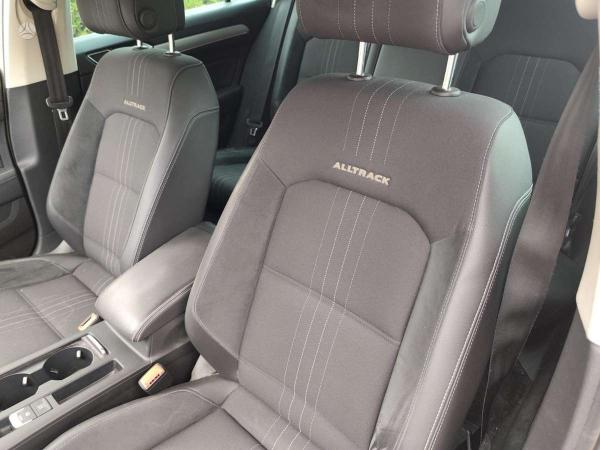 White Volkswagen Passat Alltrack 2016 in Jonava, with an engine capacity of 2.00 L and mileage of 298 thousand km for 9400 €, photo 7 on AUTOMOTO.COM.LV