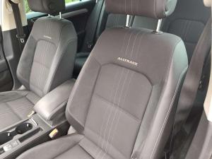 Balts Volkswagen Passat Alltrack 2016 Jonava, ar dzinēja tilpumu 2.00 L un nobraukumu 298 tūkst. km par 9400 €, foto 7 vietnē AUTOMOTO.COM.LV