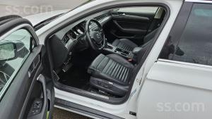 Balts Volkswagen Passat Alltrack 2017 Rīga, ar dzinēja tilpumu 2.00 L un nobraukumu 310 tūkst. km par 11900 €, foto 7 vietnē AUTOMOTO.COM.LV