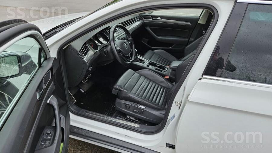 Balts Volkswagen Passat Alltrack 2017 Rīga, ar dzinēja tilpumu 2.00 L un nobraukumu 310 tūkst. km par 11900 €, foto 7 vietnē AUTOMOTO.COM.LV