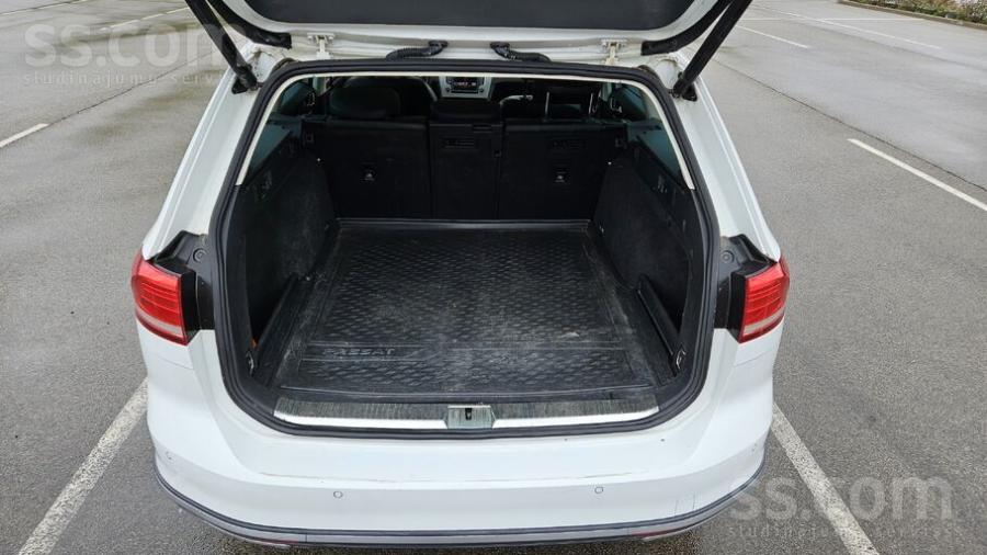Balts Volkswagen Passat Alltrack 2017 Rīga, ar dzinēja tilpumu 2.00 L un nobraukumu 310 tūkst. km par 11900 €, foto 9 vietnē AUTOMOTO.COM.LV